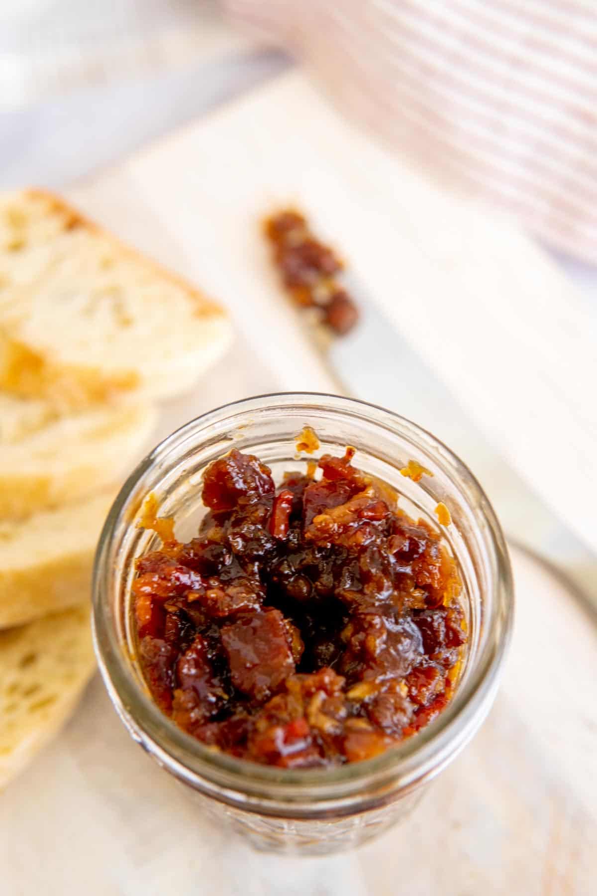 Maple Bacon Onion Jam Recipe - Salt & Spoon